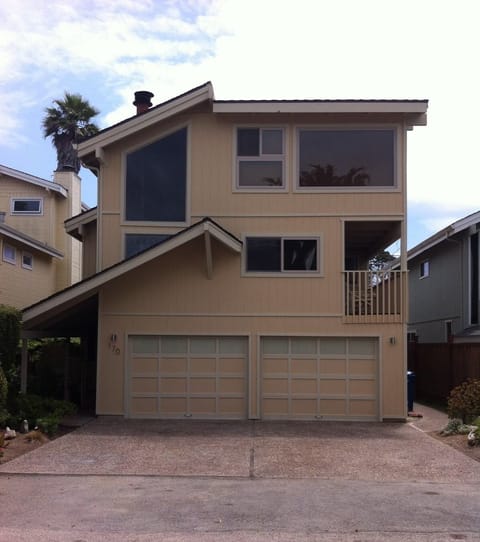 Mid-Century East Cliff Home, Steps From The Beach!! | Opal Cliffs ...
