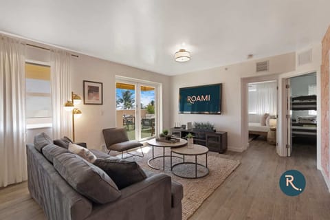 Roami at Ocean Drive Penthouse | Private Rooftop | Flamingo Lummus, FL ...