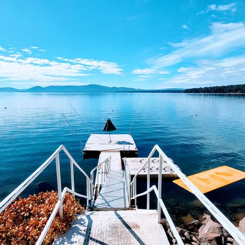 Lakefront Home With A Million Dollar View! | Hamilton Branch ...