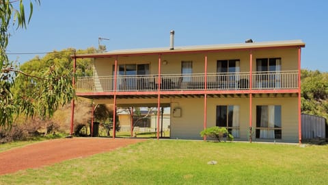 Binningup Beach House | Binningup | VacationRenter