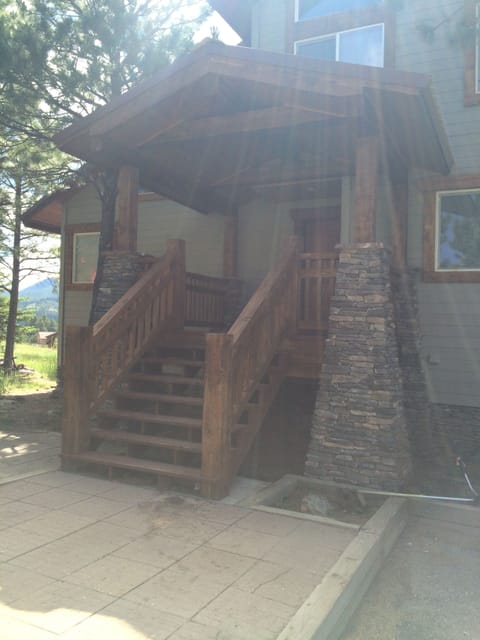 Beautiful home on golf course with views of the ski runs | Angel Fire ...