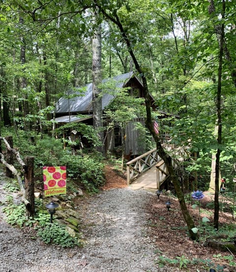 Relaxing Rustic Cabin | Lake Rabun, GA | VacationRenter