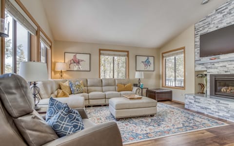 SHARC Passes Included and Great Location with Spacious Layout ...