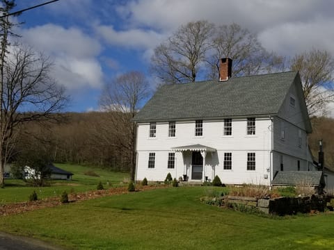 Twilight Dreams Farm | Roxbury, CT | VacationRenter