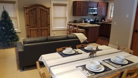 Trinity: Ski Access Great Guest House-Recently Upgraded! | Teton ...