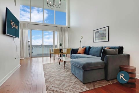 Roami at The Current |Miami |Waterfront 2BD | North Bay Village ...