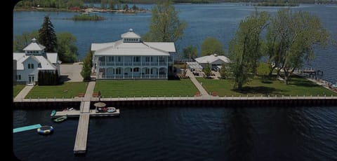 Gorgeous cottage surrounded by 320 degrees of water. Sleeps 16 people | Midland | VacationRenter