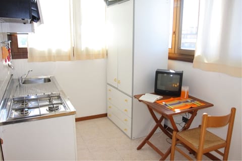 The tourist village Villaggio Lia is a compound of rowhouses with ...