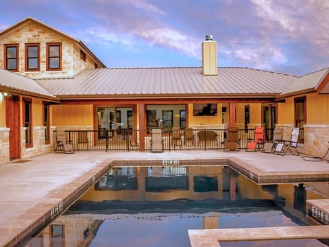 Receive free golf for 4 people daily during stay dates of 10\/1\/23 - 4 ...