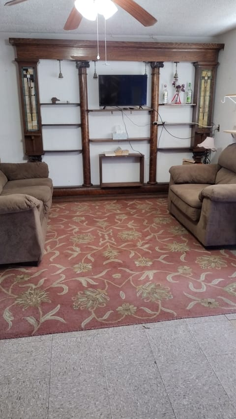 HOME AWAY FROM HOME Mi Casa es su CasaAn old, well used home. | Truth ...