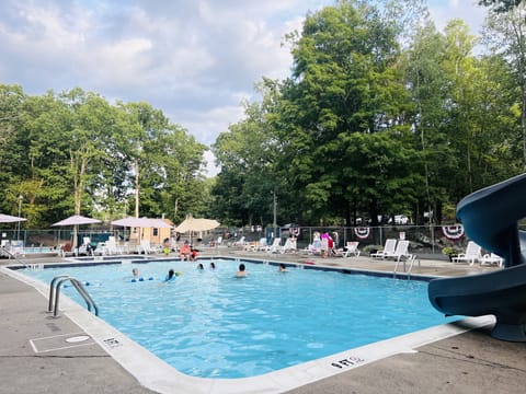 Modern Poconos House with access to pools, beach, lakes | Stroud ...