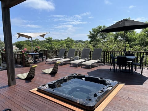 Bayberry Beach House w/ Roof Deck Views & Spa Tub | Provincetown ...