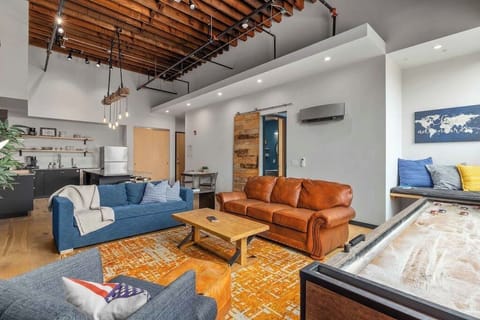 XCHNG. Executive Suite., XCHNG. Industrial Executive Loft w\/ King Bed ...