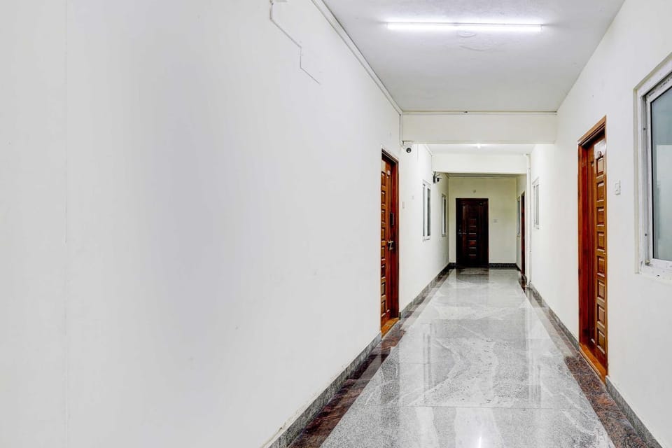 Hotel O Chennai Karanai Main Road | Chennai | VacationRenter