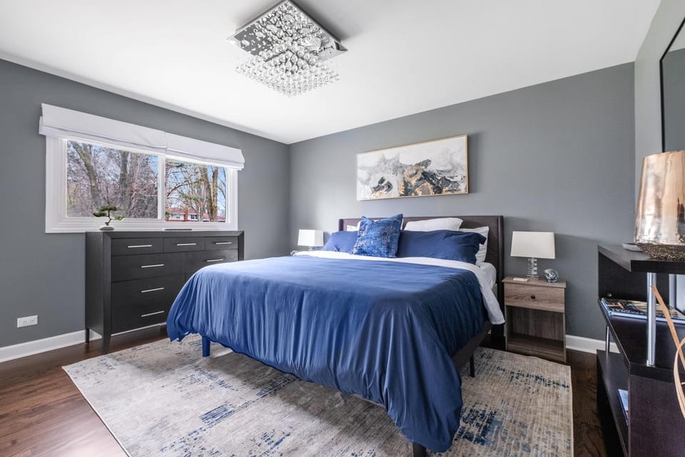 Spacious Home in Chicago Suburbs | Oak Brook, IL | VacationRenter