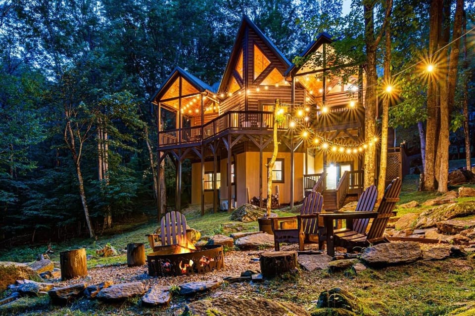 5 Min to Ski Private 2 Acres Creek Hot Tub Game Room Fire Pit | Beech ...