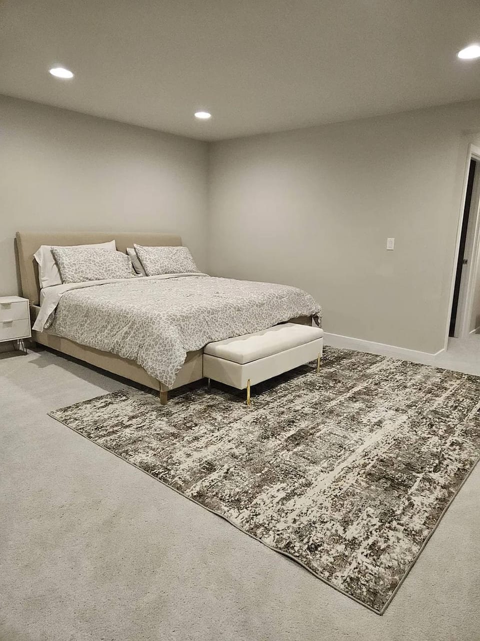 Groups Live Luxe | 4K SQFT by Famous Golf Course | Port Orchard, WA ...