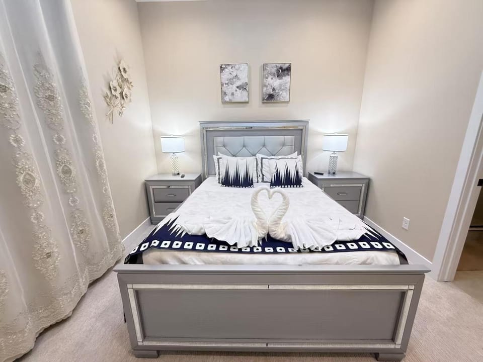 Villa Desert Diamond | North Las Vegas, NV | VacationRenter