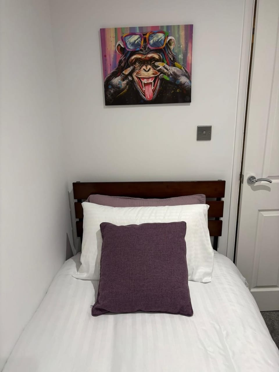 Refurbished 3 Bed Stay Near Historic Rugby School | Rugby | VacationRenter
