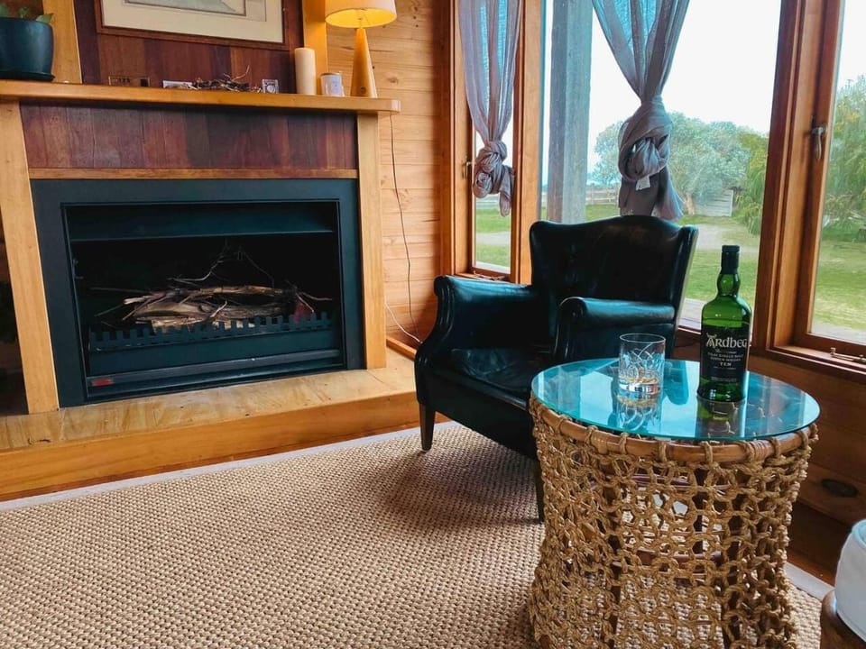 Pt Hesse Luxury Coastal Homestead | Port Campbell | VacationRenter