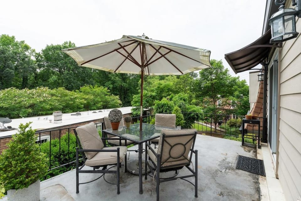 Executive Condo in Buckhead | North Druid Hills, GA | VacationRenter