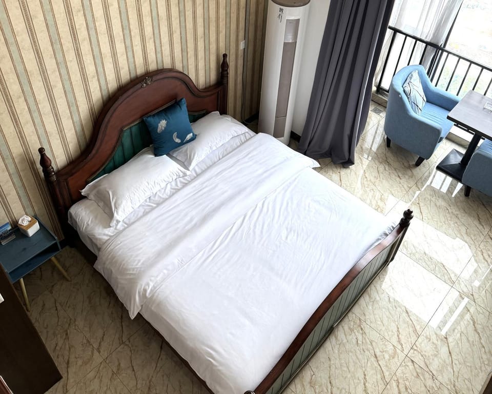 April Fair Duplex Apartment Guagnzhou South Railway Station Min Jie ...