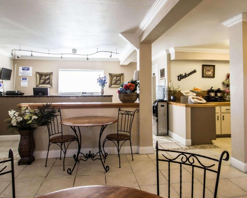 Rodeway Inn Apopka South | Apopka, FL | VacationRenter