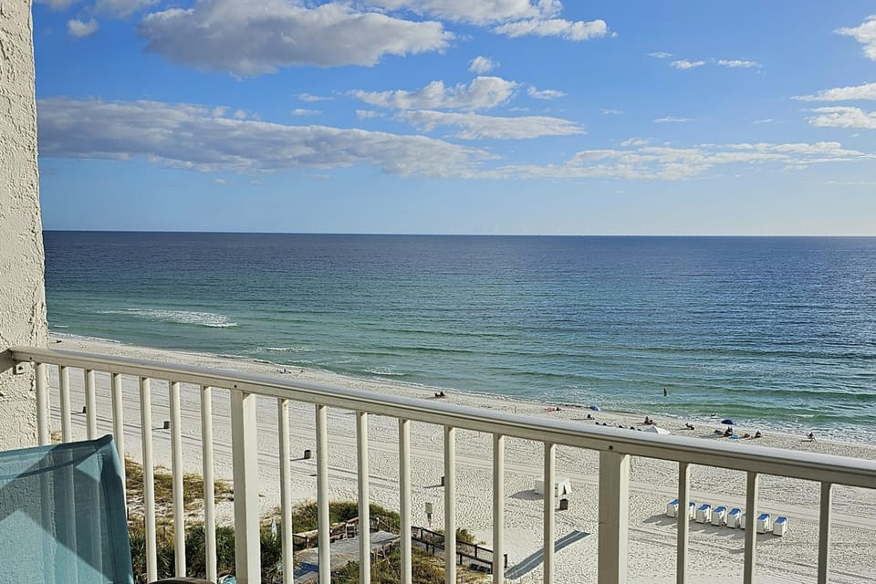 1 BR Condo w/ Pools & Outdoor Bar | Lower Grand Lagoon, FL | VacationRenter