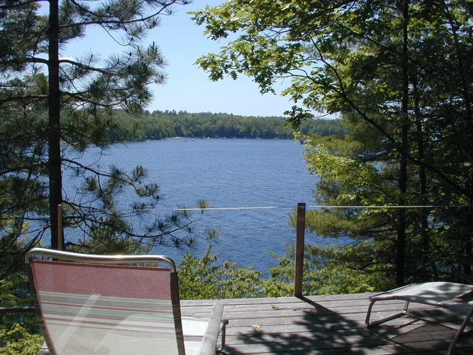 SUMMER SPECIAL Vintage cottage w/ beautiful mountain views across ...