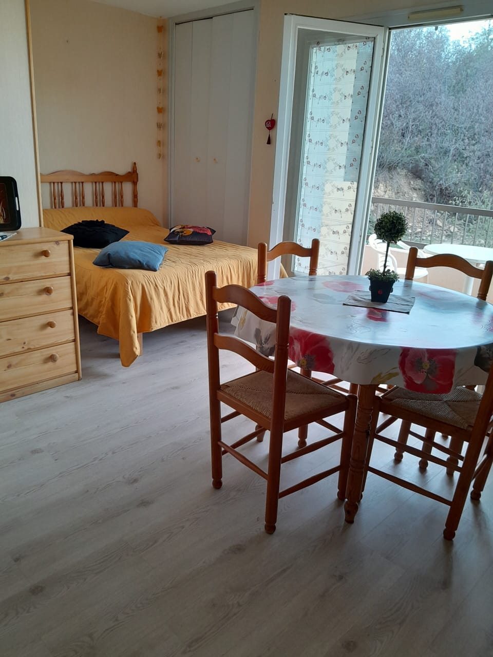 Studio 27 m² et 6 m² de Terrasse à 5 Minutes des Thermes | Alt Empordà ...