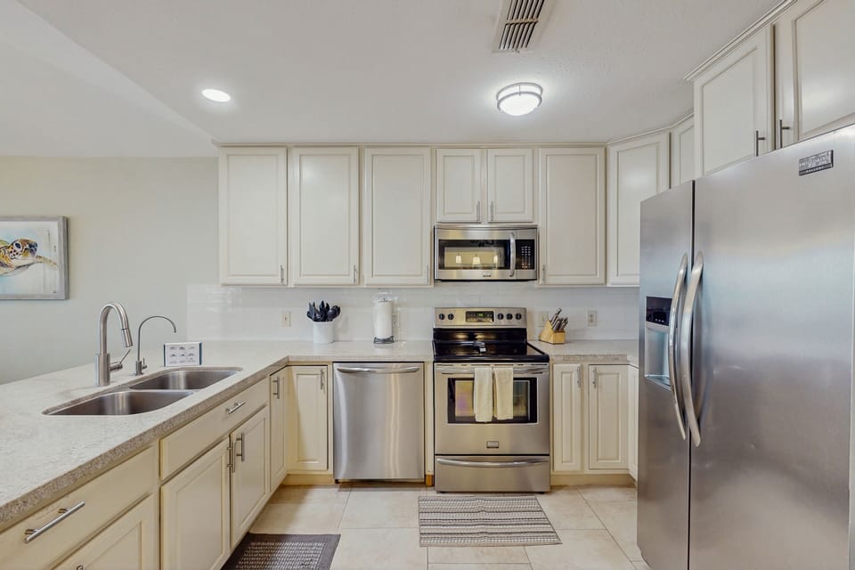 2-story home with private outdoor pool, spa, enclosed backyard, patio ...