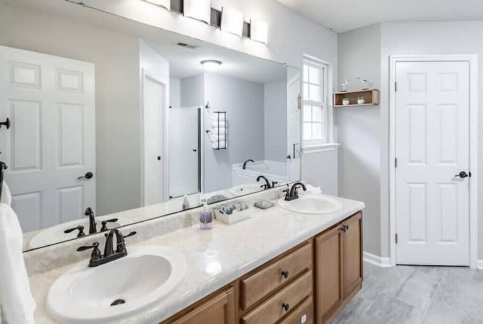 The Cozy Cove-3BR w/ Office-Pets Welcome! | Madison, AL | VacationRenter