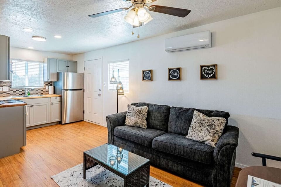 305 Princeton Suite 7 Overlooking NobHill | Albuquerque, NM ...