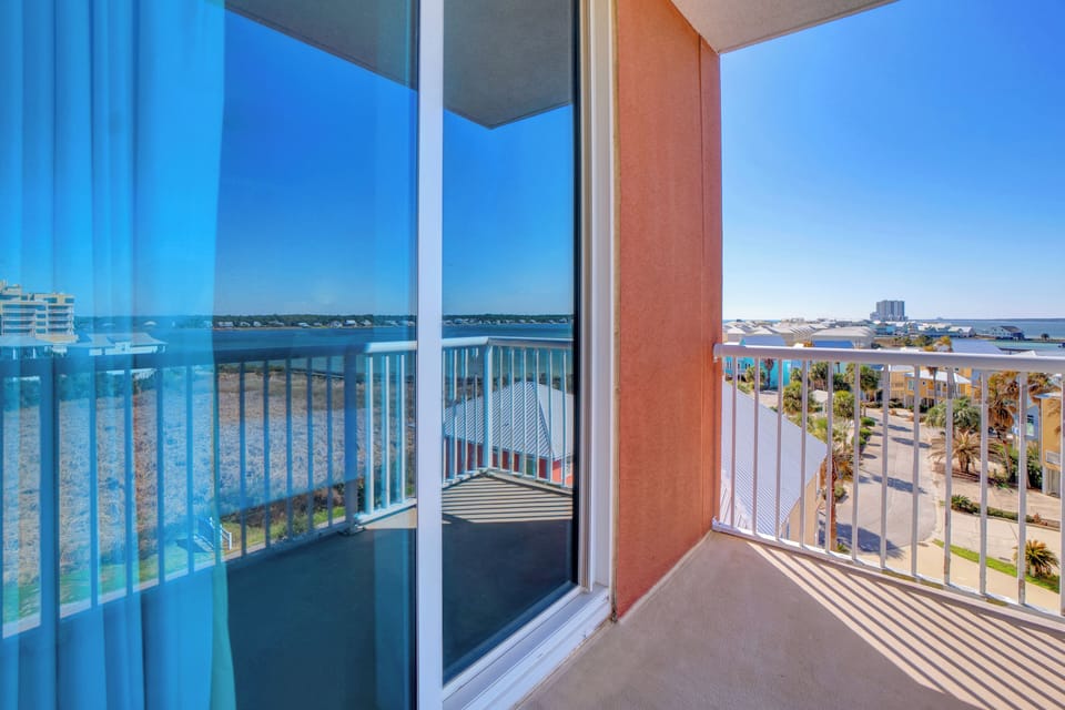 Sanibel 501 by Liquid Life | West Beach, AL | VacationRenter