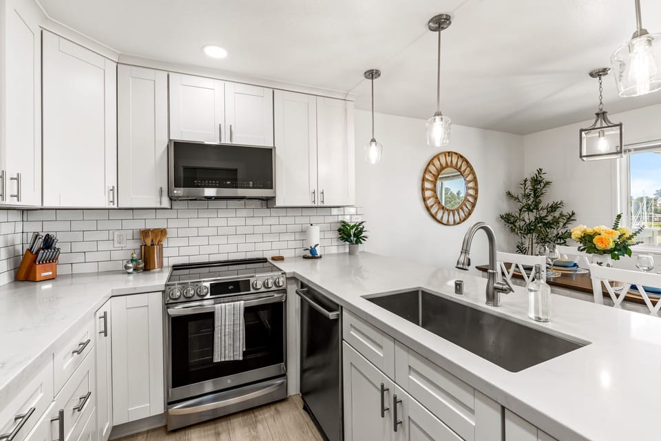 3980 Harbor Bell - Stunning Condo with Harbor View | Santa Cruz, CA ...