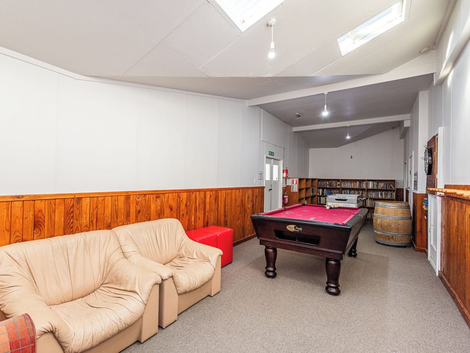 Taylor Lodge Adventure Base - Erua Holiday Home | Manawatū-Whanganui ...