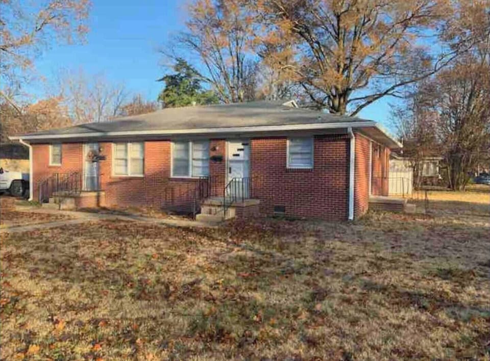 Bohemian Dream near Downtown | Tennessee | VacationRenter