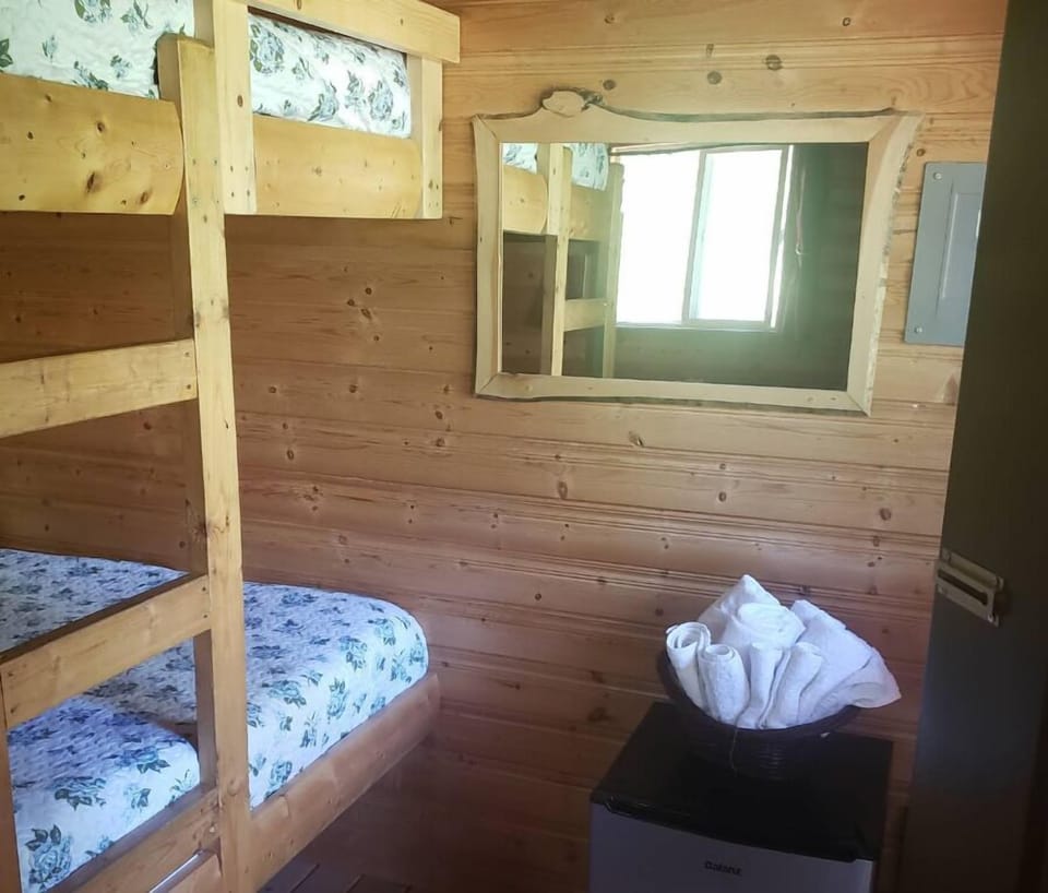 Timber Wolf Resort & Jeep Rentals | Hungry Horse, MT | VacationRenter