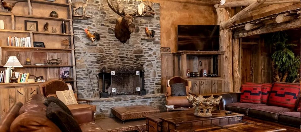 Incredible Villa with Swimming Pool Nestled Amidst Trees in Chilton ...