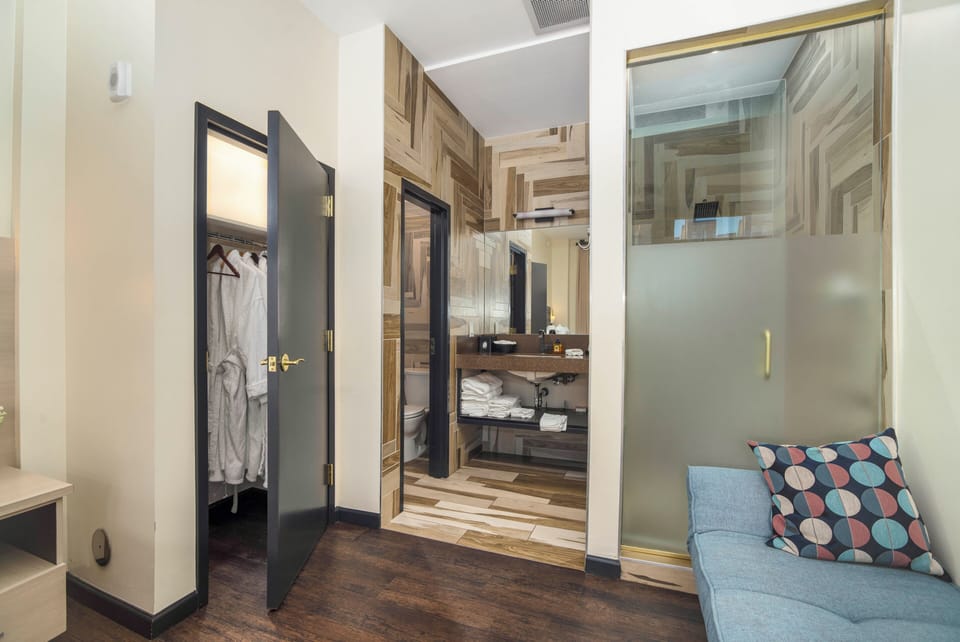 Good Hotels Downtown Denver | LoDo, CO | VacationRenter