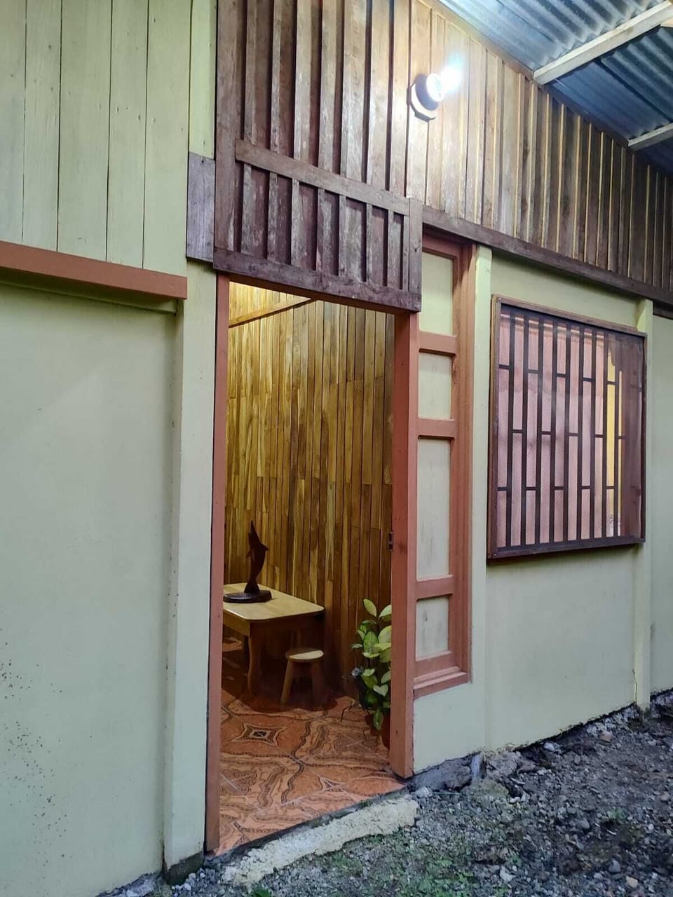 Serene 2-bedroom bungalow in Puerto Jiménez close to river and to Golfo ...