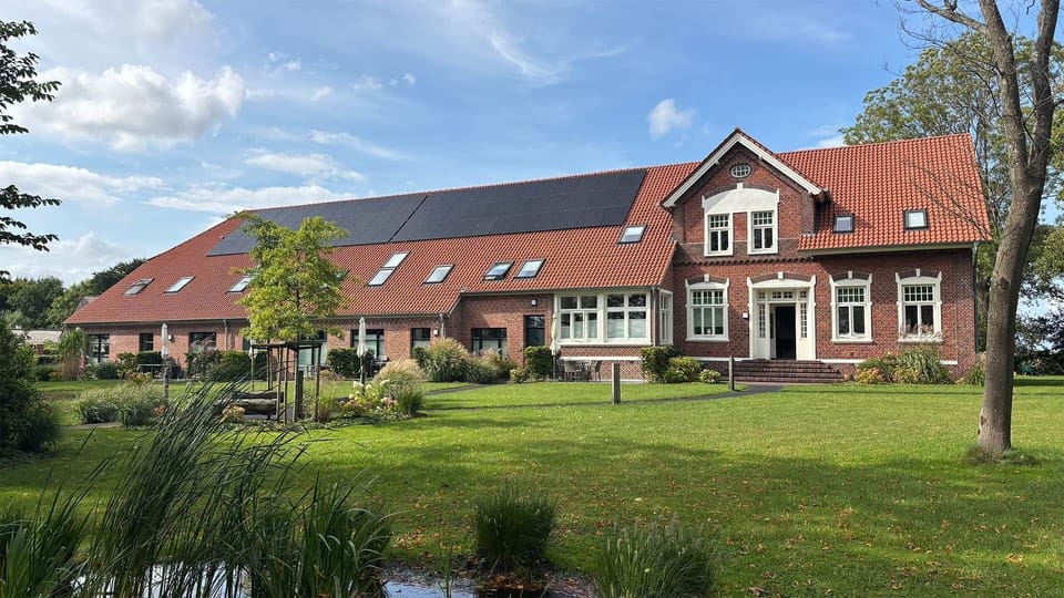 Vacation apartment 03 - Graf Enno | Norden | VacationRenter