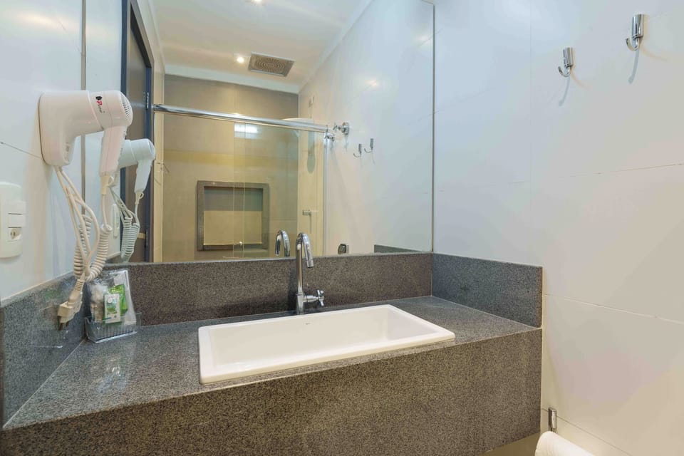 Uniclass Hotel Pinheiros | Sao Paulo City | VacationRenter