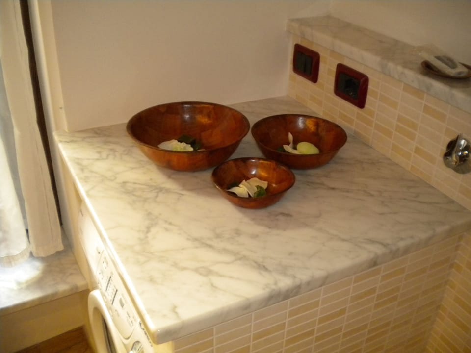 Amazing & New Apartment On Castle Square - Lake View & Internet WI-FI ...