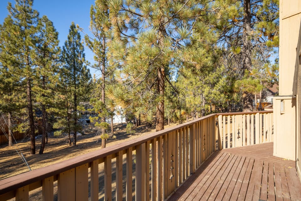 Snow Summit Dome Home. Walk to Snow Summit. Hot Tub. Game Room. | Big ...