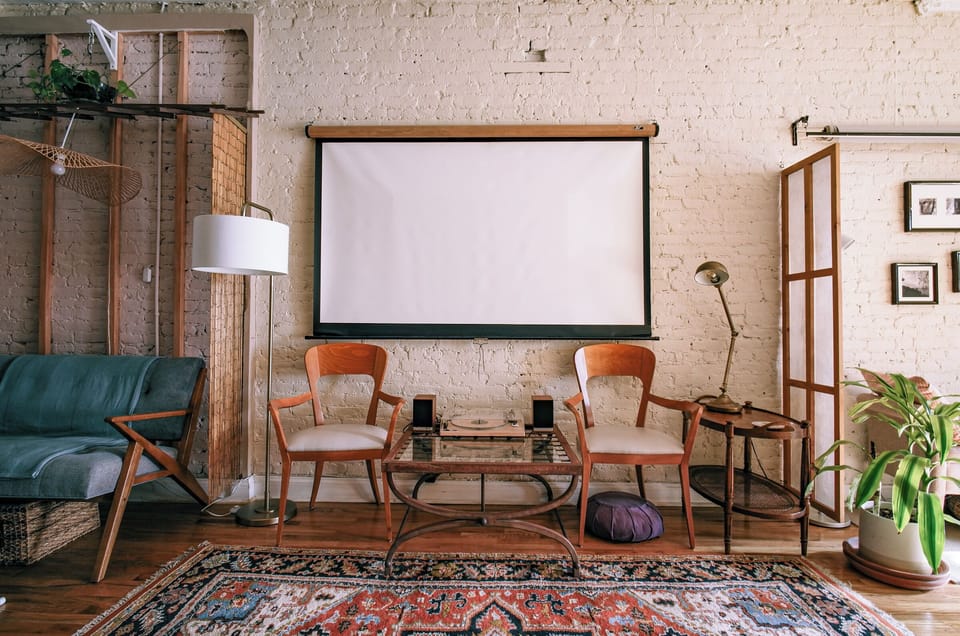 Bright Loft ~ Full Floor ~ 5 Windows ~ Projector ~ Williamburg ~ Near ...