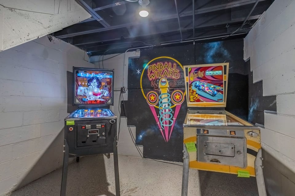 A Beautiful Escape By The Riverside! | Rockford, IL | VacationRenter