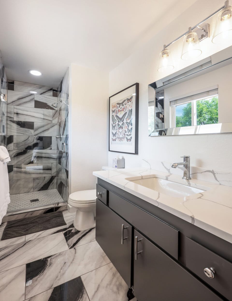 Point Lyle - River Views, Pellet Stove, Scenic! | Lyle, WA | VacationRenter