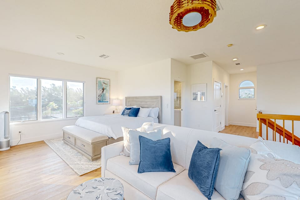 Bayfront home with dock, amazing views, outdoor areas, & kayak ...