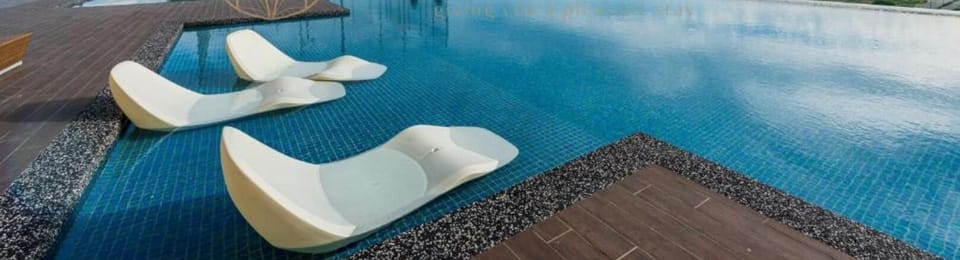SaltWater Infinity Pool 8pax 2R2B AmberCove Impression City, Near ...